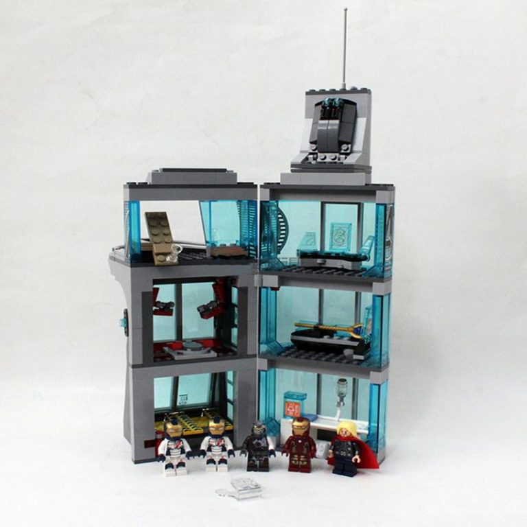 DECOOL 7114 Iron Man Base Attack Avengers Tower buster Super Hero ...